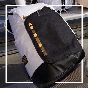 WOMEN'S & GIRLS' BASKETBALL GEAR